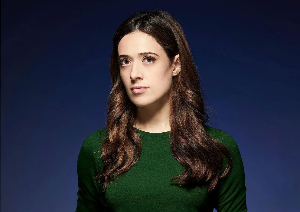 All About The Life Of Eli Kay Oliphant: Where is Marina Squerciati's ...