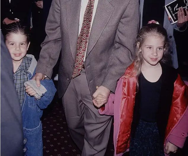 All About The Life Of Ann Belsky: The Untold Story Of Rick Moranis Wife ...